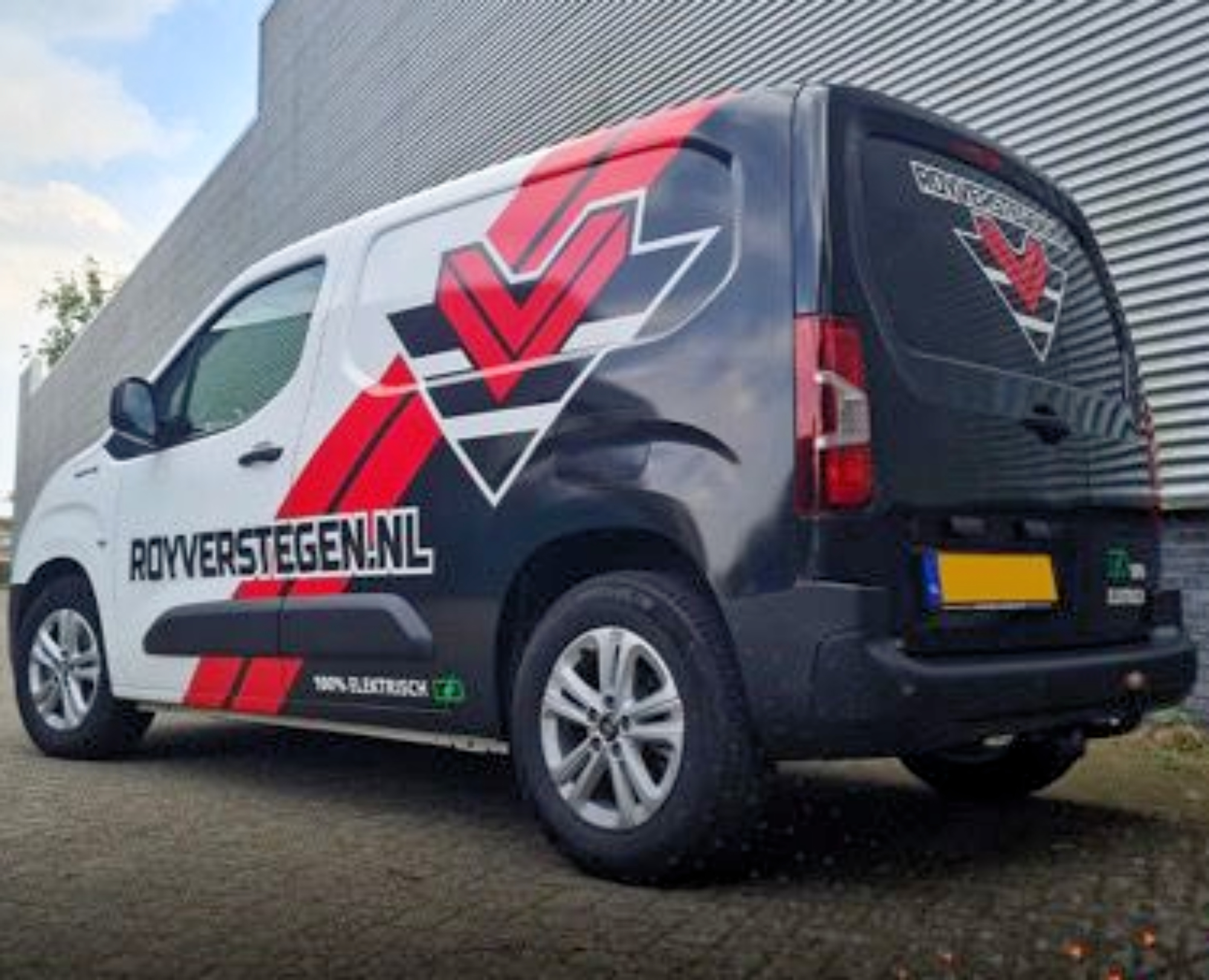 Onze Nieuwe 100% Elektrische Bestelwagen - Roy Verstegen
